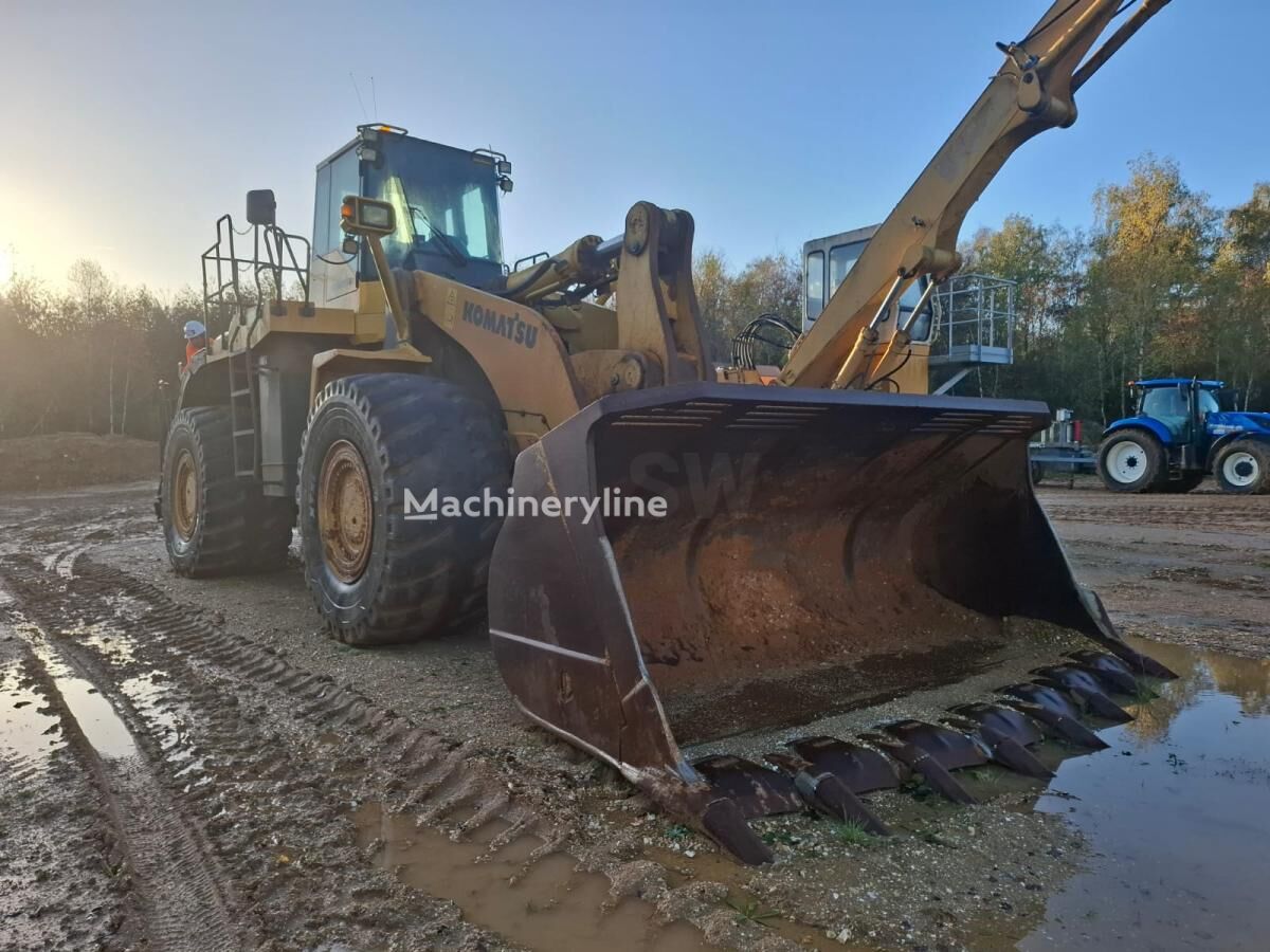 Komatsu WA600-6 prednji utovarivač