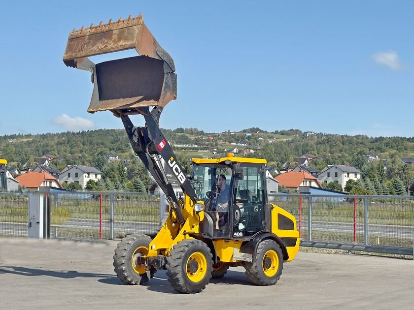 JCB 406 t4 * RADLADER * 4x4 * TOPZUSTAND multifunkcionalni utovarivač