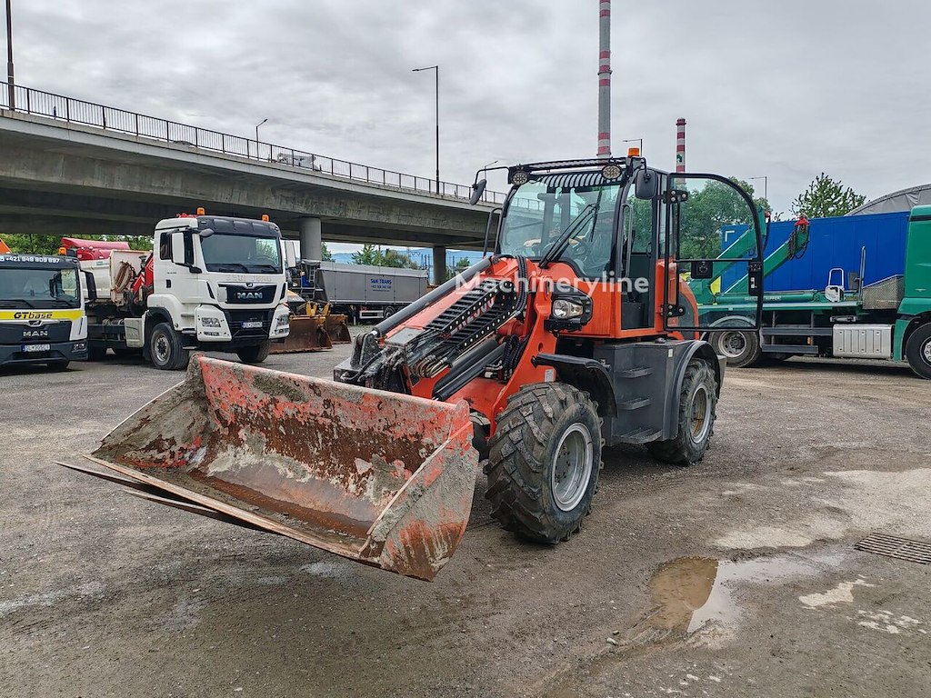 Everun ER2500T teleskopski prednji utovarivač
