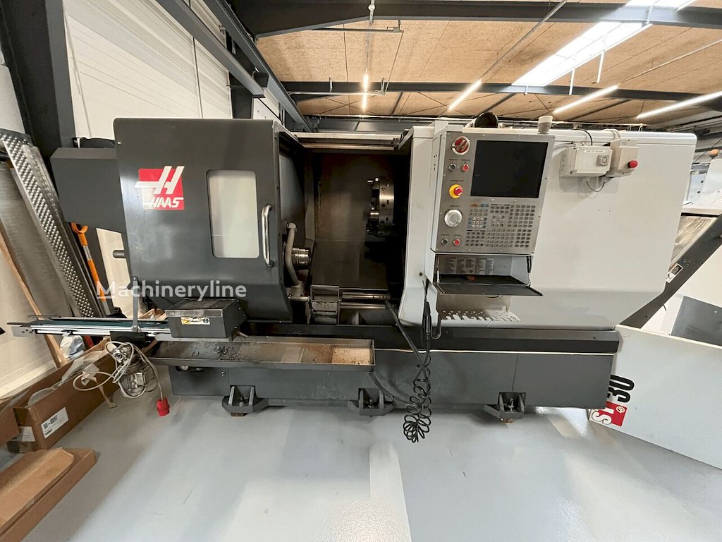 Haas ST-30 strug za metal