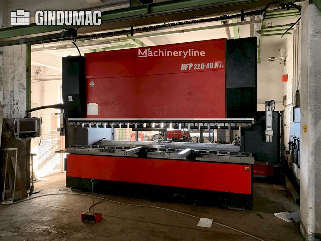 Amada HFP NT 220-4L mašina za savijanje limova