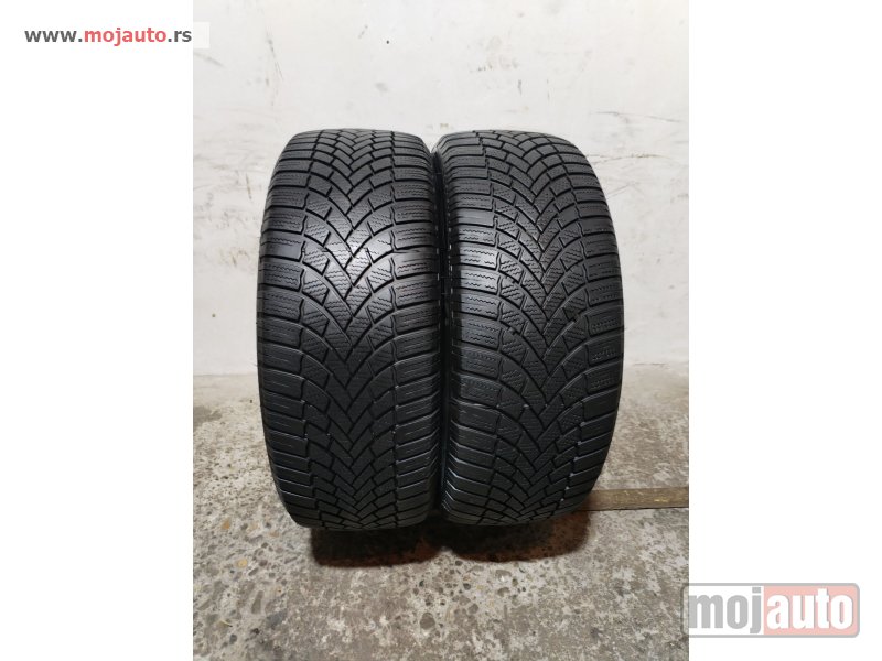 3473. Gume BRIDGESTONE 17-ice, ZIMSKE 205/55, Šara 5,7 mm, DOT 3622