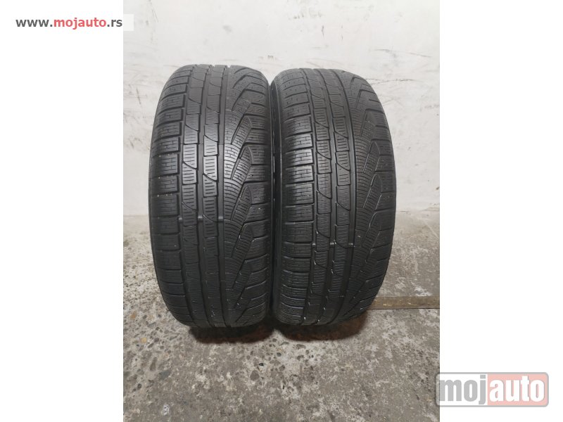 3458. Gume PIRELLI 18-ice, ZIMSKE 225/45, Šara 6,2 mm