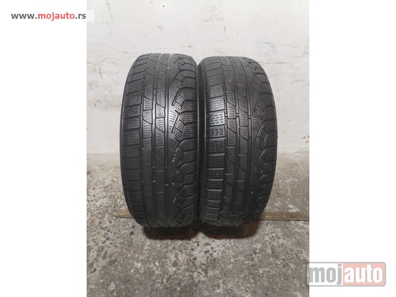 3457. Gume PIRELLI 17-ice, ZIMSKE 205/55, Šara 5,0 mm, DOT 0320