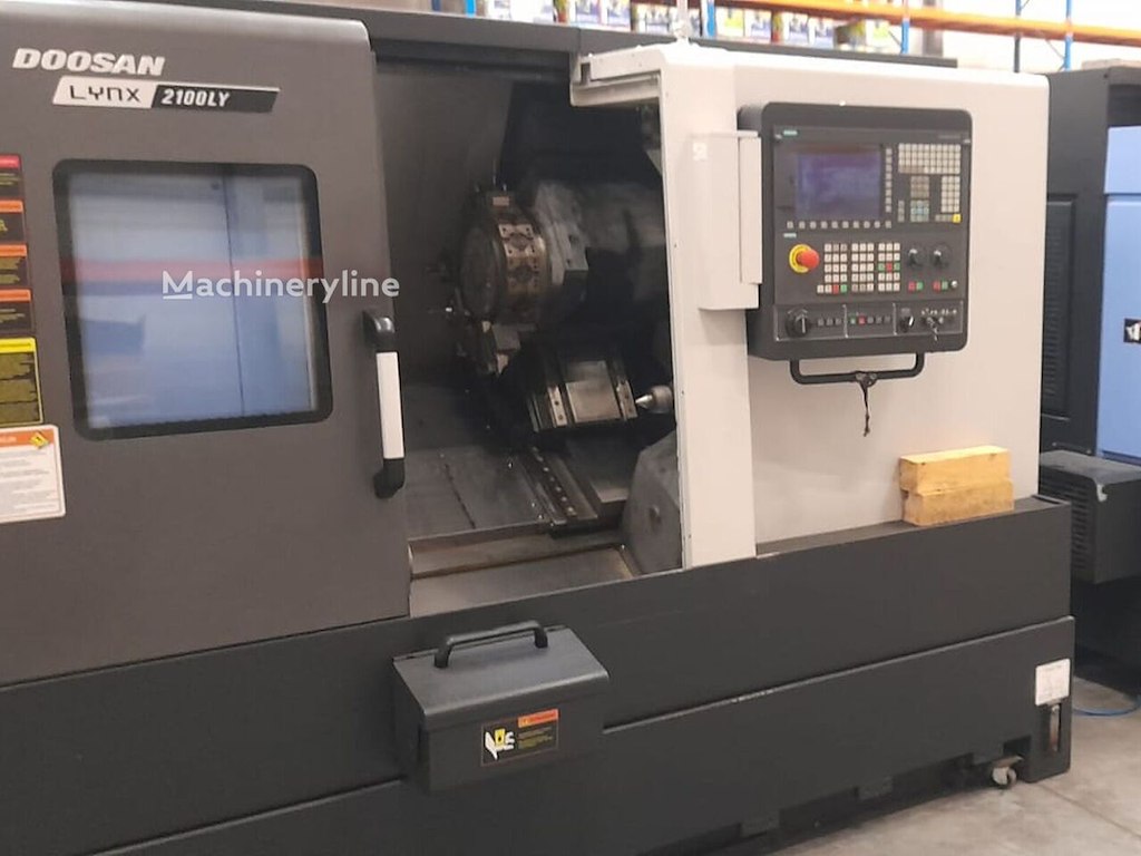 Doosan LYNX 2100LYA strug za metal