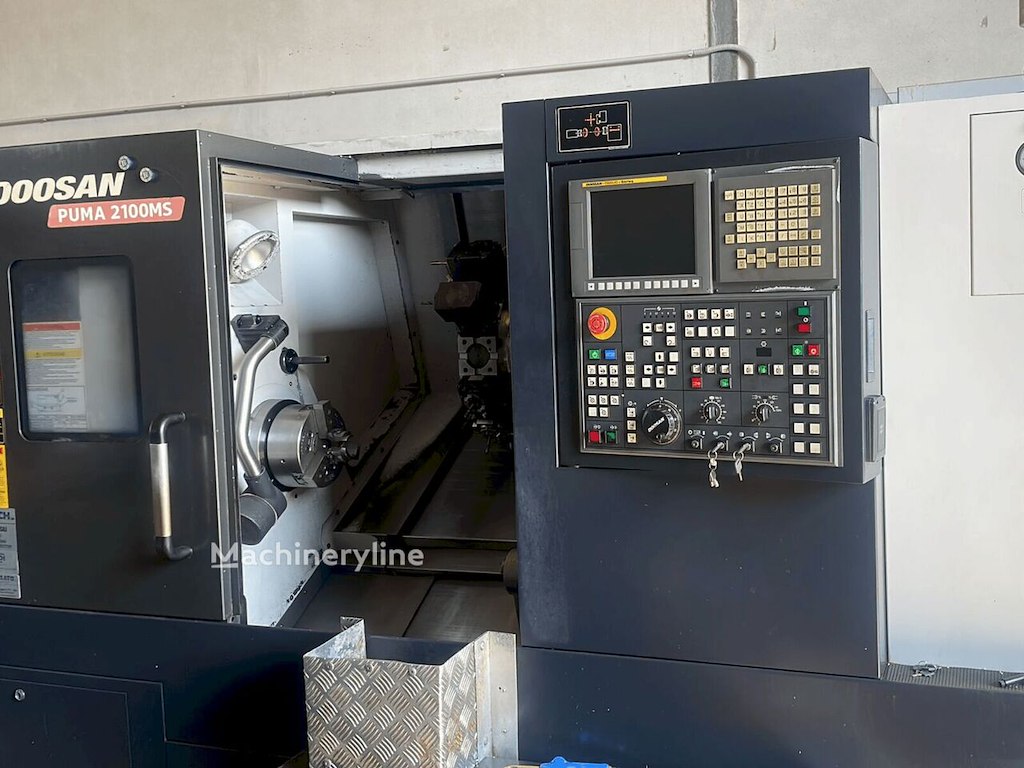 Doosan PUMA 2100MS strug za metal