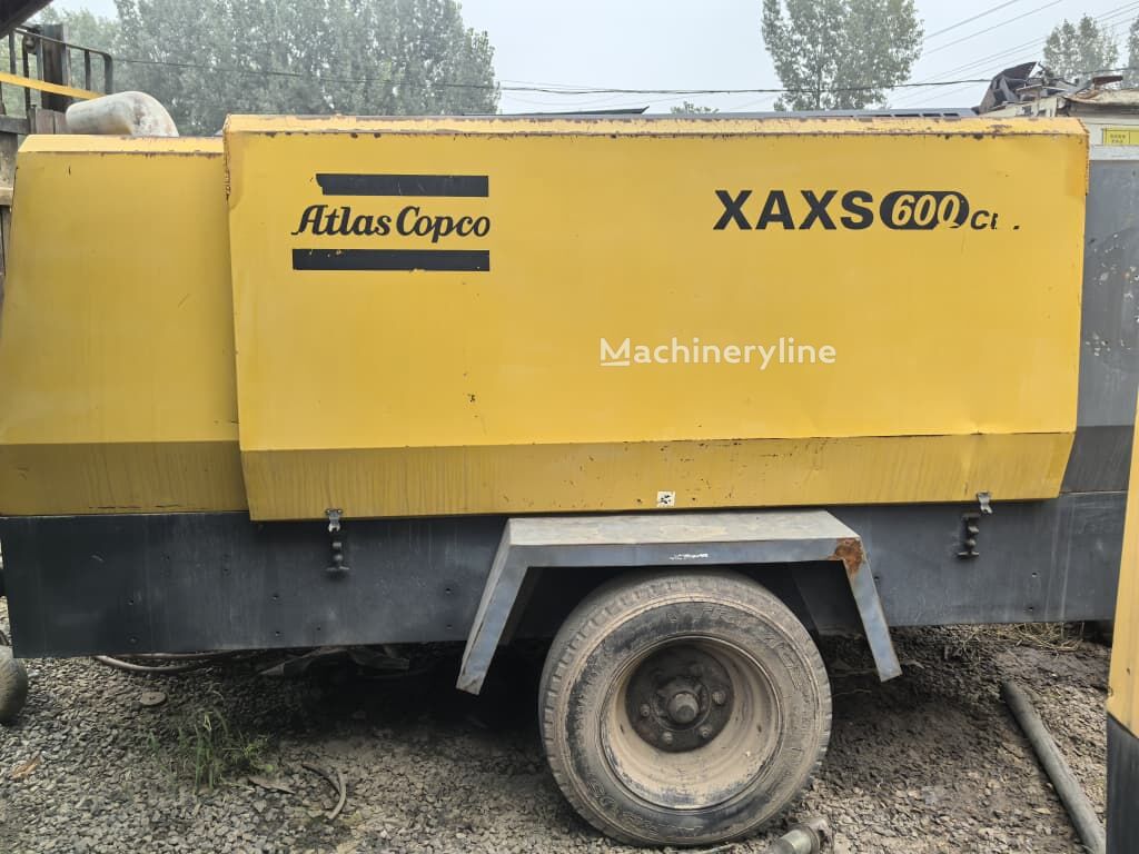 Atlas Copco XAXS600 mobilni kompresor