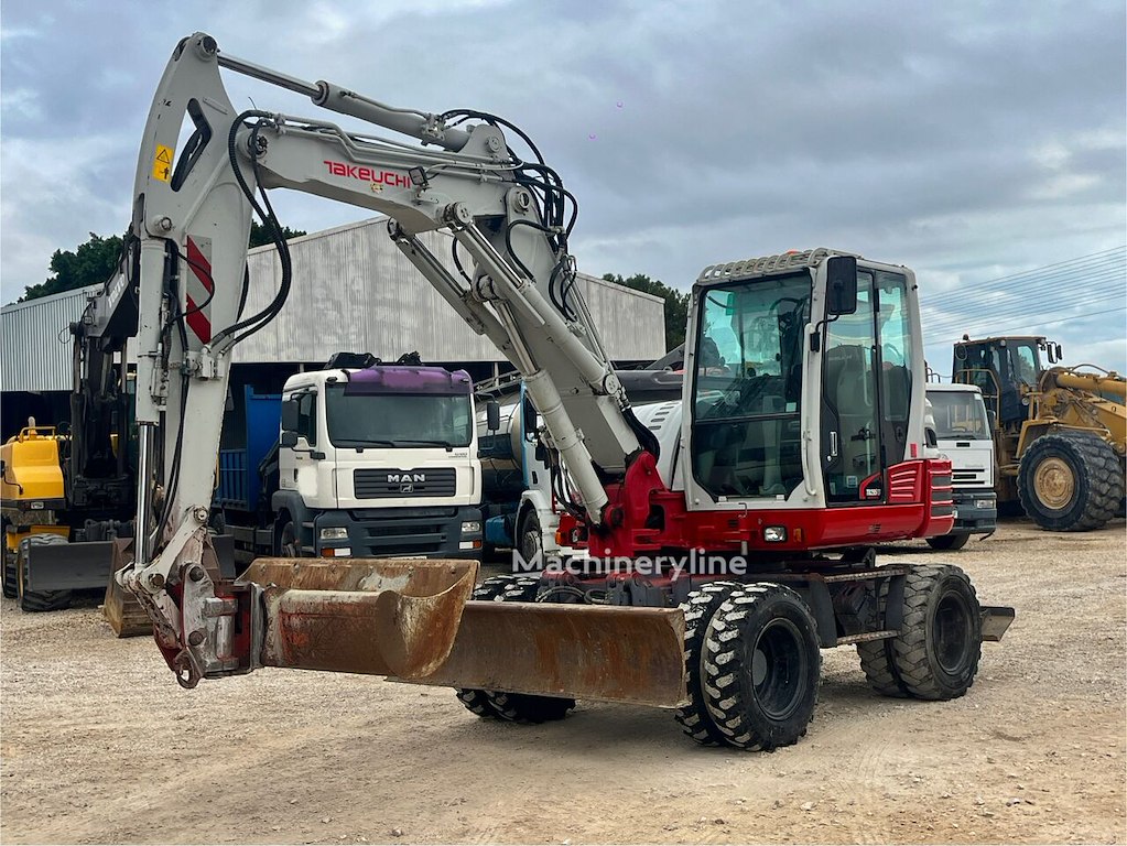Takeuchi TB295 W bager točkaš
