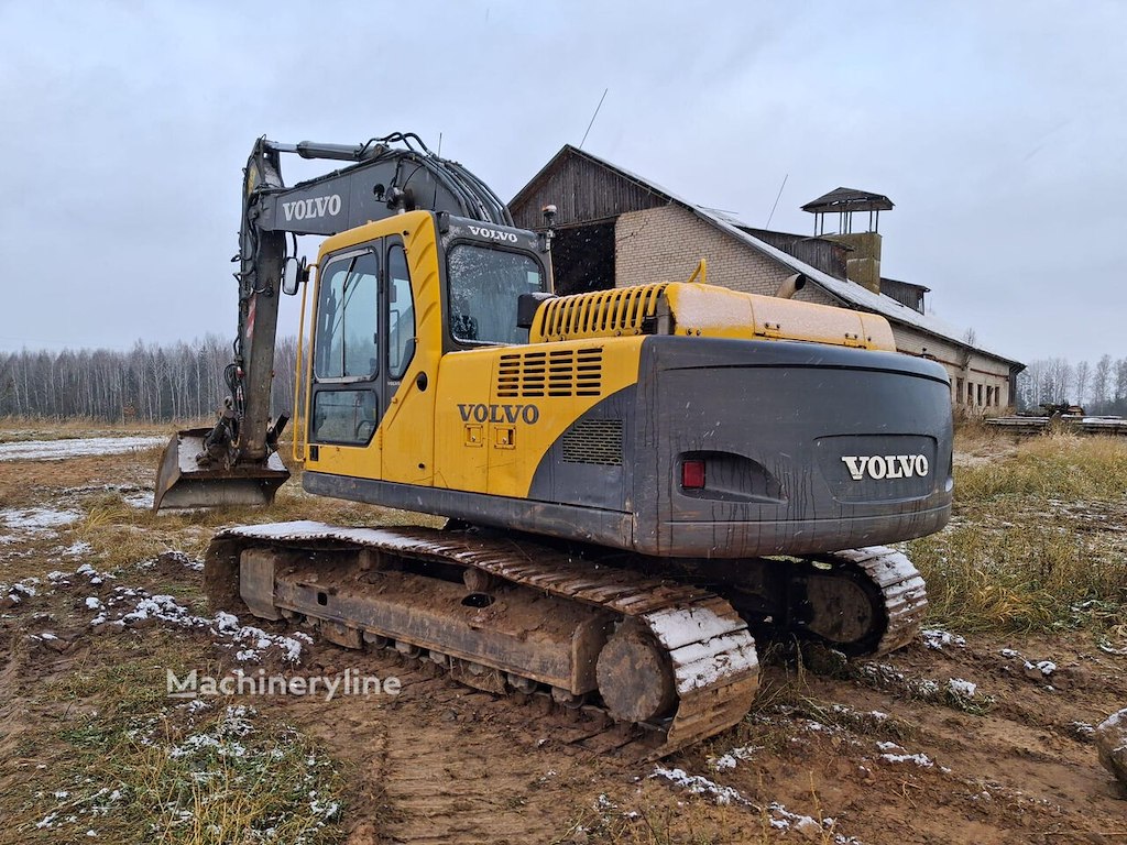 Volvo EC210 BLC bager guseničar