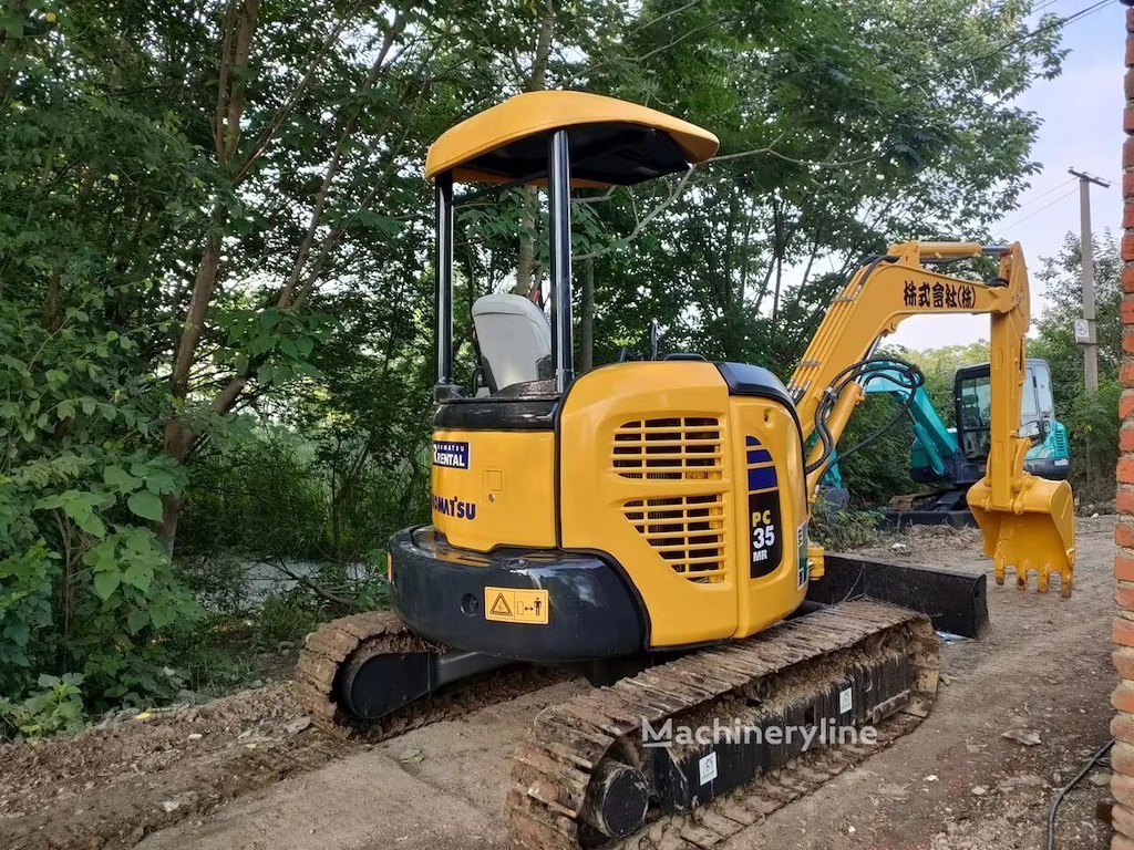 Komatsu PC35 mini bager
