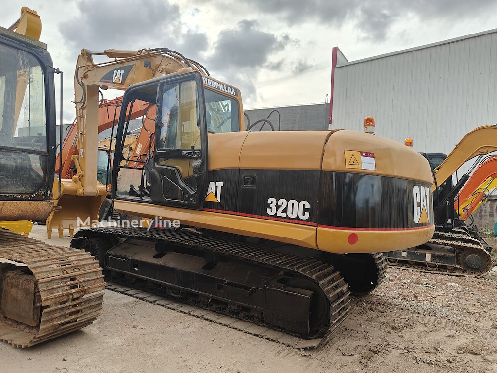Caterpillar 320c bager guseničar