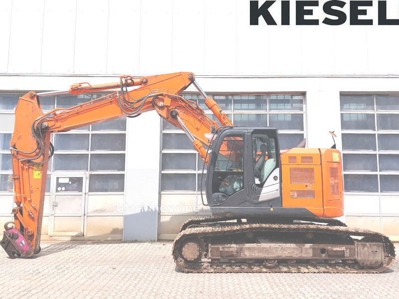 Hitachi ZX225USLC-5 bager guseničar