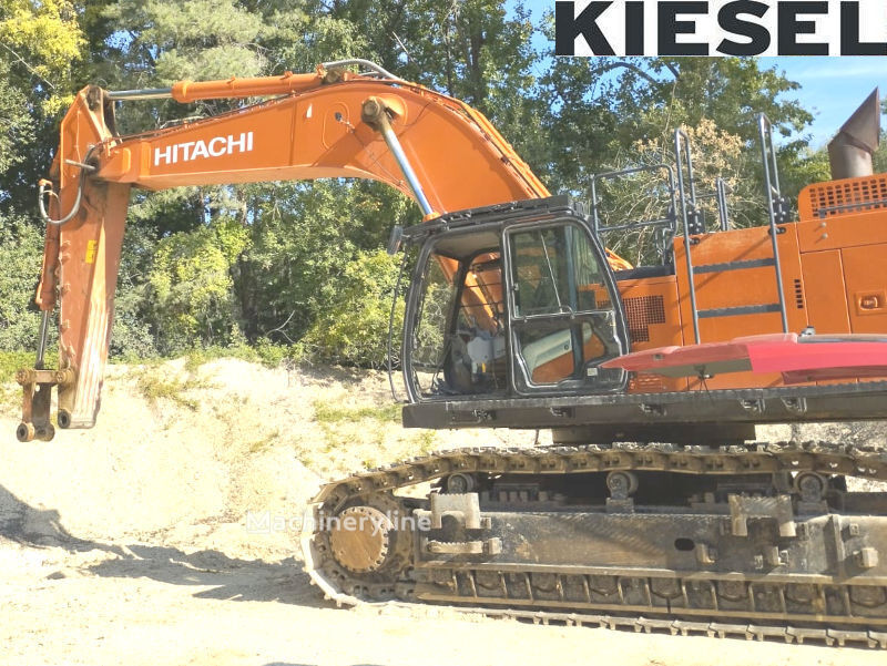 Hitachi ZX690LCH-7 bager guseničar
