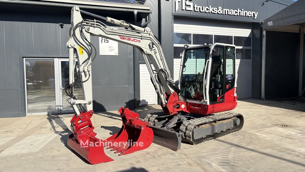 Takeuchi TB250-2 - 2021 YEAR - 1825 HOURS - POWERTILT mini bager