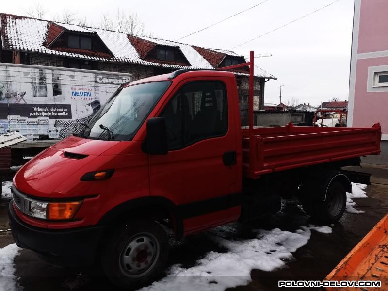 Iveco Daily Tdi Kompletan Auto U Delovima
