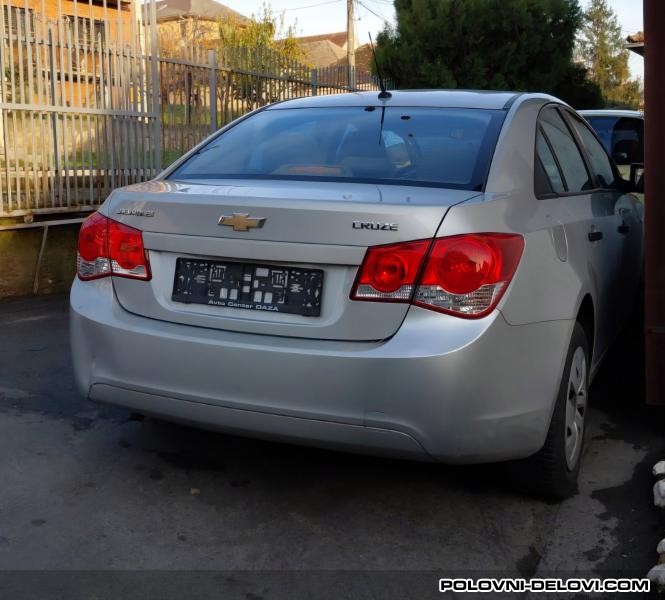 Chevrolet Cruze 1.6 1.8 Benz 2.0 Diz Karoserija