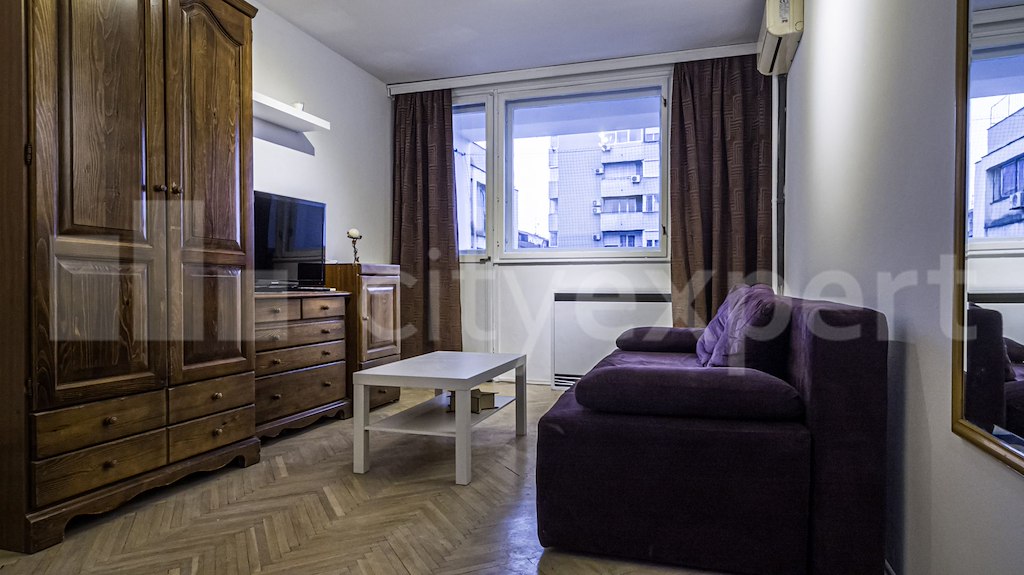 Stan za izdavanje BEZ PROVIZIJE: Garsonjera, 22m², 27. marta, Palilula - 450€