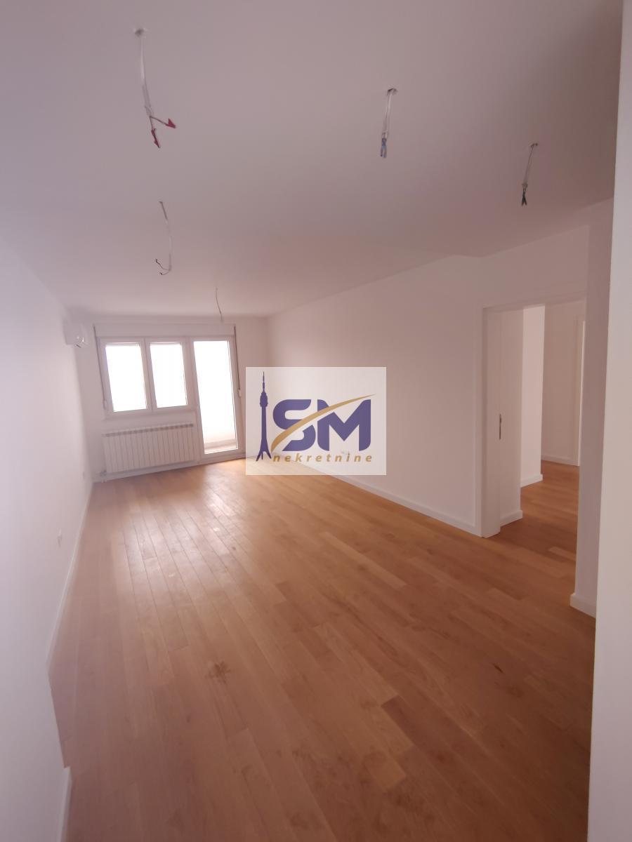 Vukov spomenik, nov stan 107m2