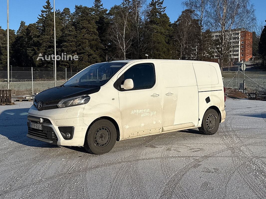 Prodaje se Toyota ProAce minibus furgon na aukciji