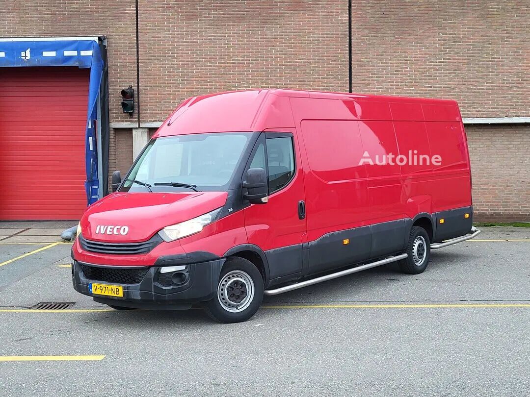 Prodaje se IVECO Daily 35S12 minibus furgon na aukciji