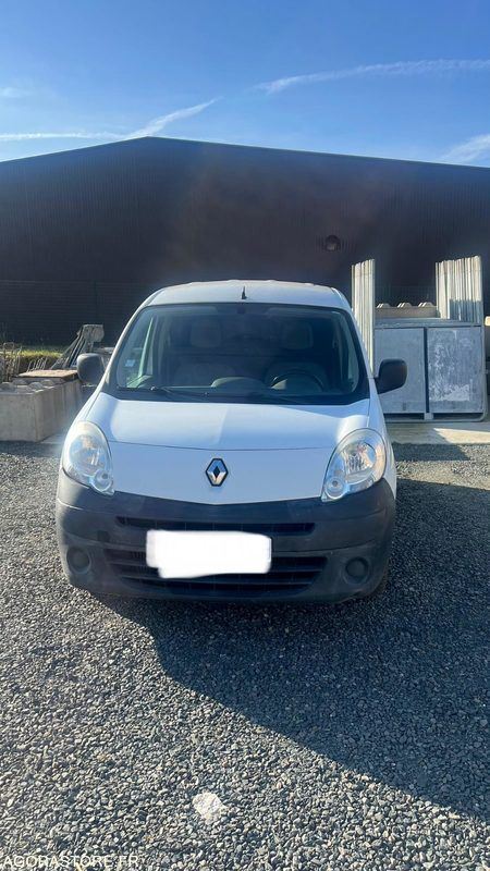 Prodaje se Renault KANGOO laki furgon na aukciji