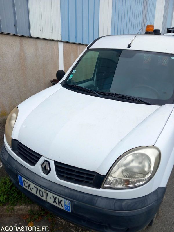 Prodaje se Renault KANGOO laki furgon na aukciji