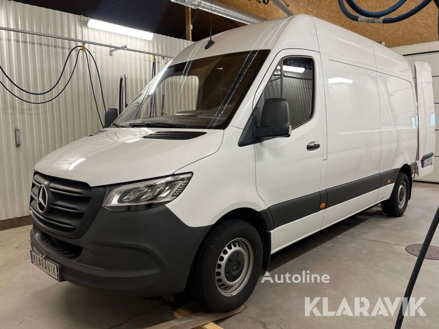Prodaje se Mercedes-Benz Sprinter minibus furgon na aukciji