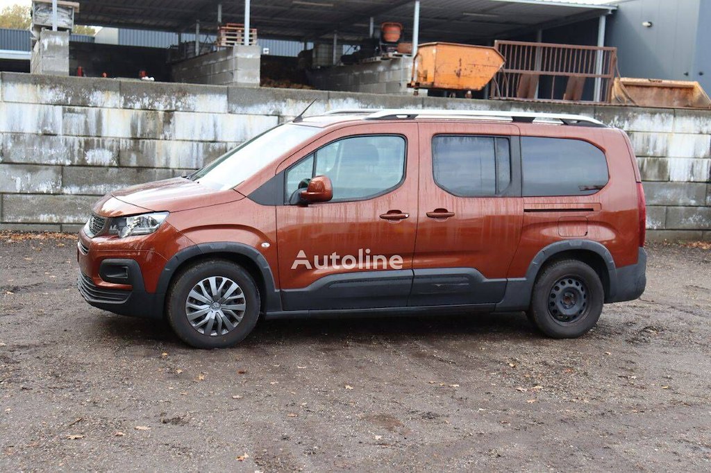 Prodaje se Peugeot Rifter minibus furgon na aukciji