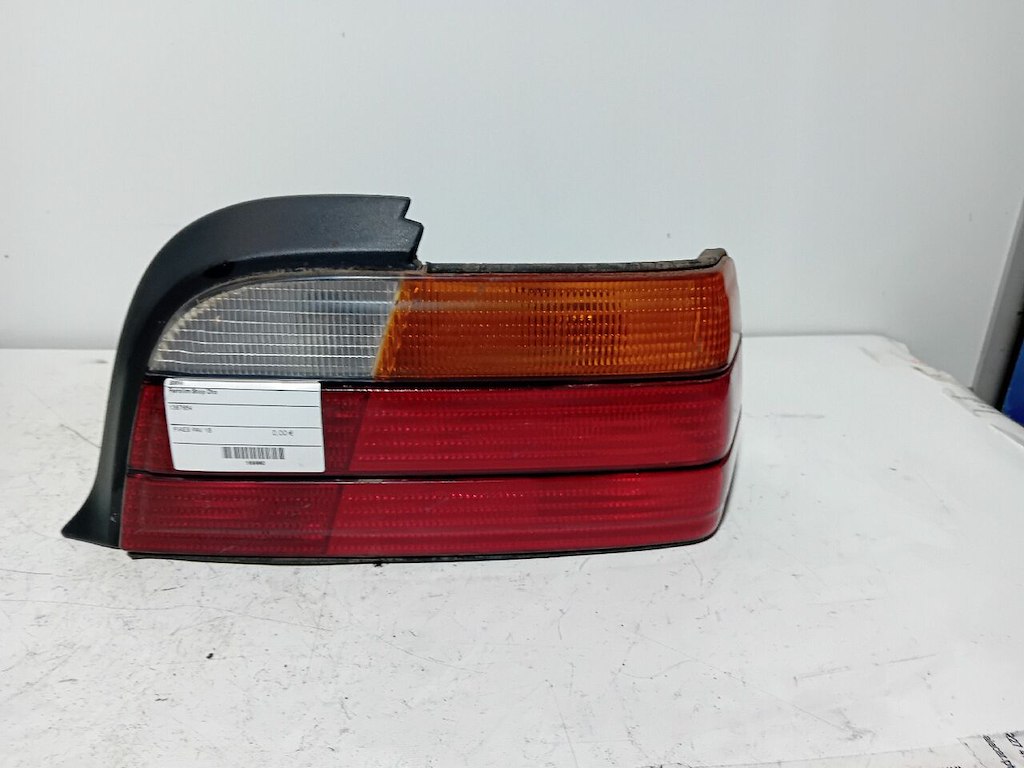 1367654 lampica za BMW 3 Coupy (E46) | 98 - 06 kamiona