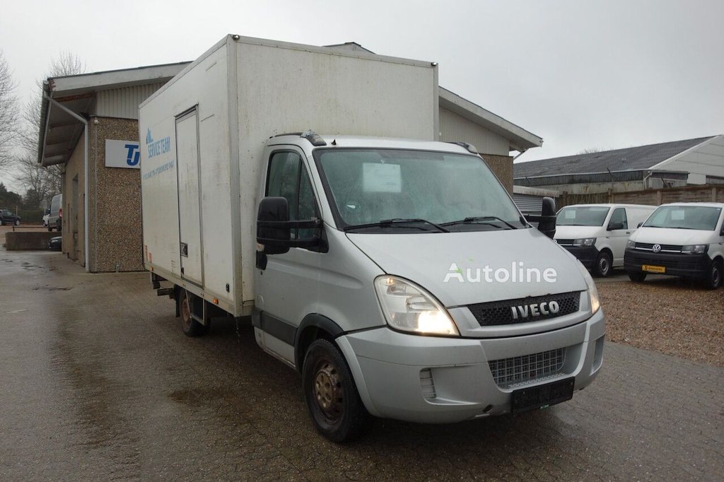 IVECO DAILY 35 S 17 kamion furgon < 3.5t