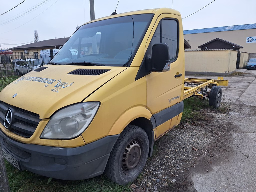 Mercedes-Benz Sprinter 513 - Chassis (Engine broken ) kamion šasija < 3.5t