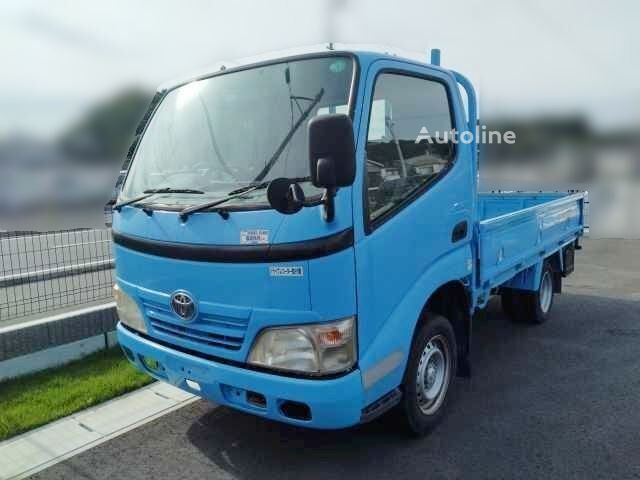 Toyota DYNA kamion s ravnom platformom < 3.5t