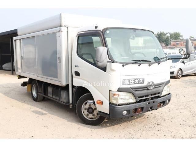 Toyota DYNA kamion furgon < 3.5t