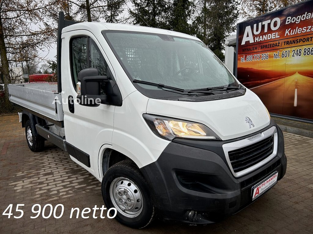 Peugeot Boxer 2.2 kamion s ravnom platformom < 3.5t