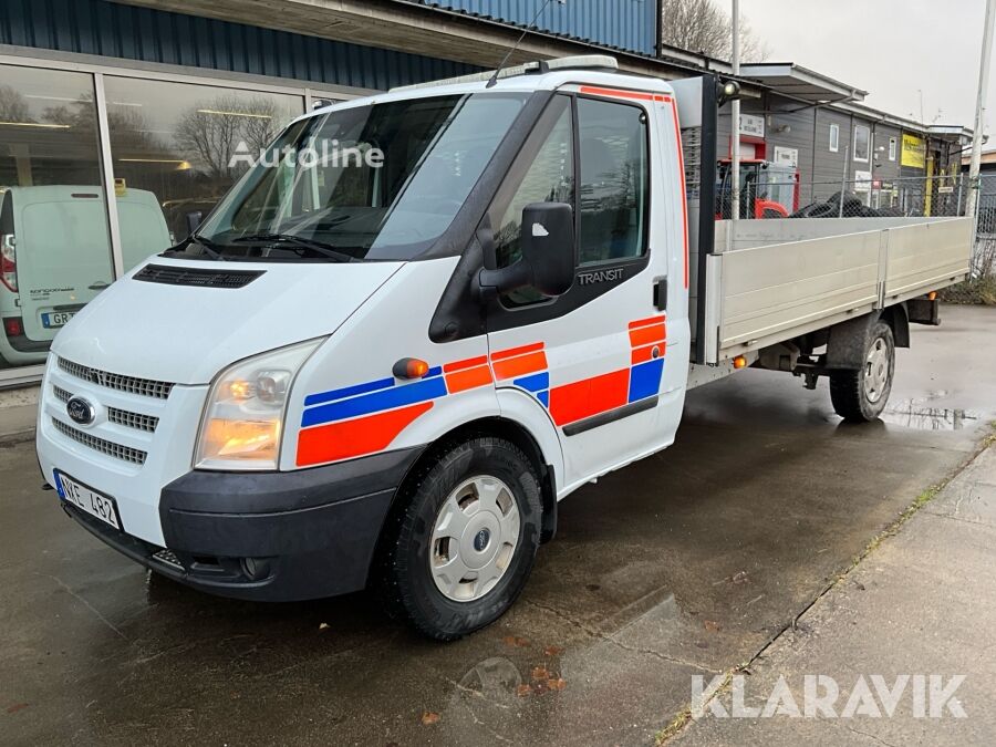 Prodaje se Ford Transit kamion s ravnom platformom < 3.5t na aukciji