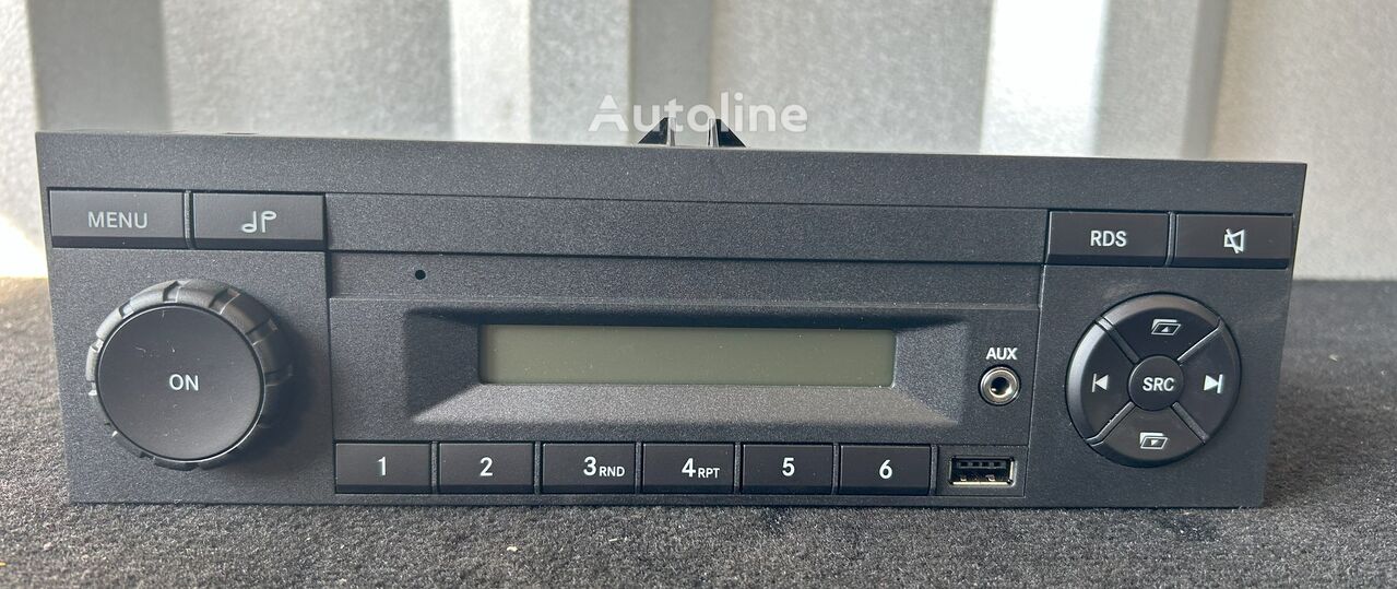 Bosch A0014461862 autoradio za Mercedes-Benz ACTROS tegljača