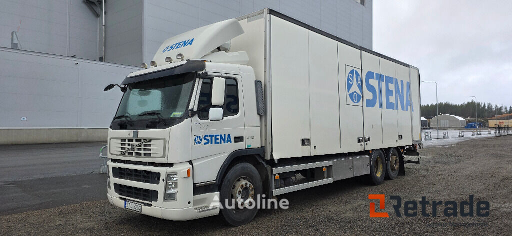 Prodaje se Volvo FM 440 6X2 kamion furgon na aukciji