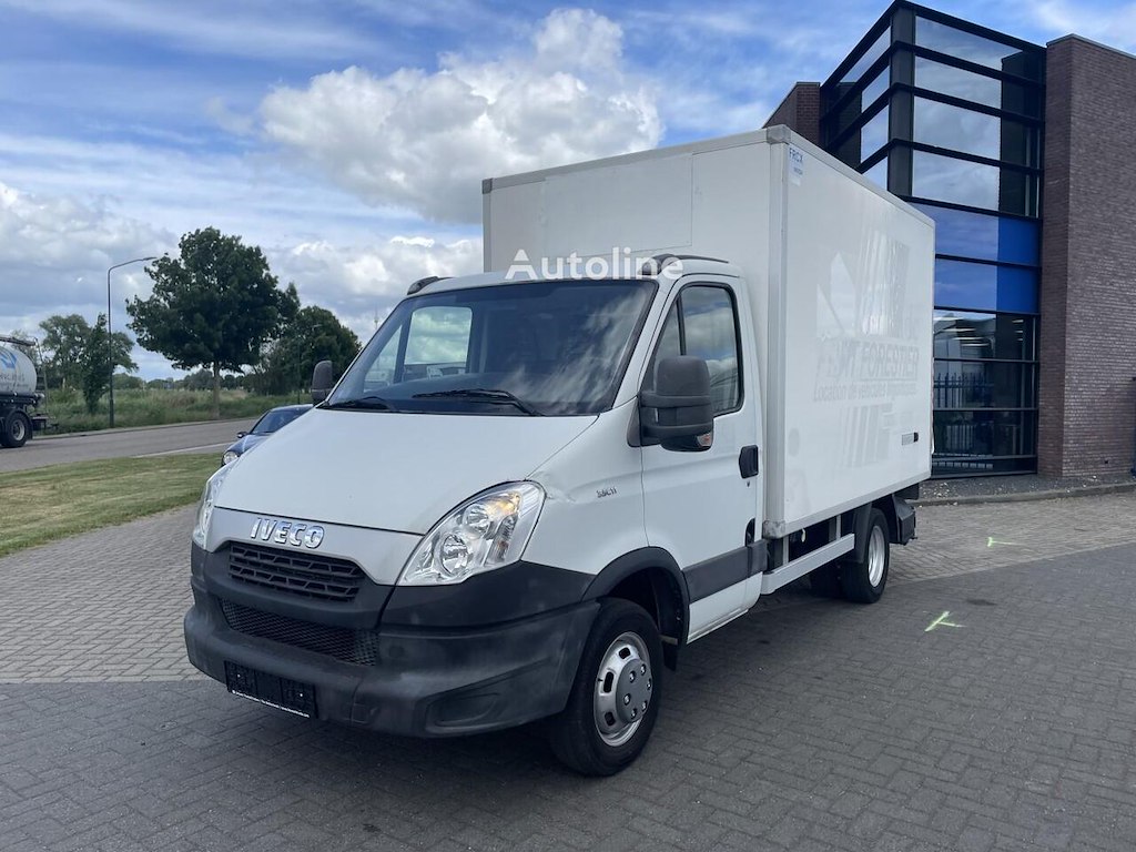 IVECO Daily 35C11 kamion furgon
