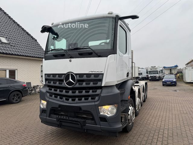 Mercedes-Benz AROCS kamion rol kiper