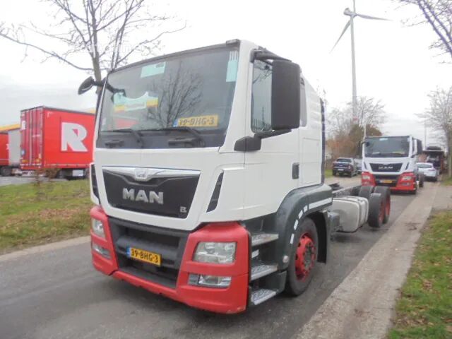 MAN TGS 23.400 LL.U 6X2 autotransporter