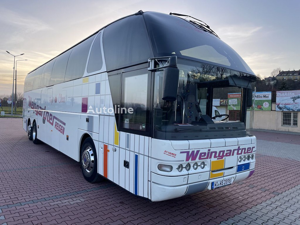 Neoplan Starliner N 516/3SHDHC turistički autobus