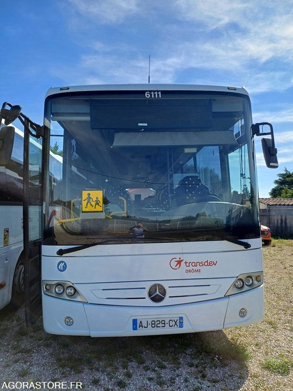 Prodaje se Mercedes-Benz INTOURO prigradski autobus na aukciji