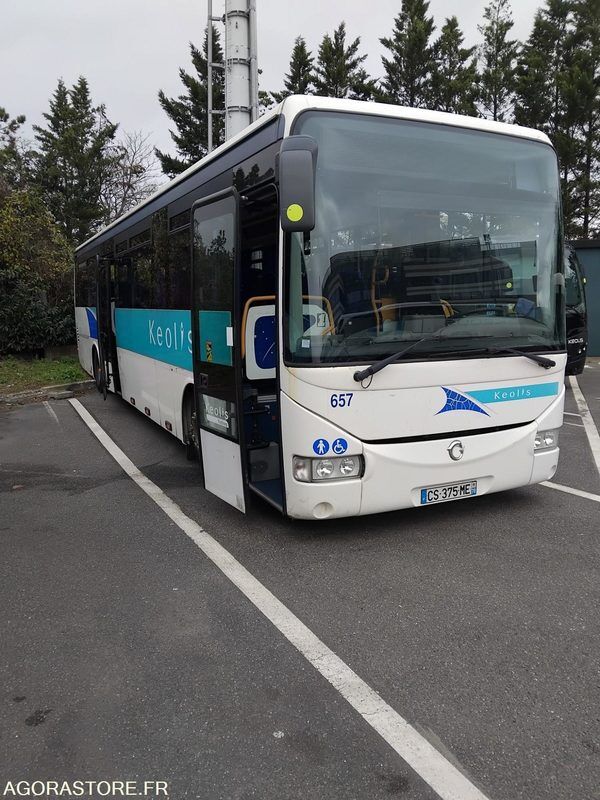 Prodaje se IVECO CROSSWAY prigradski autobus na aukciji