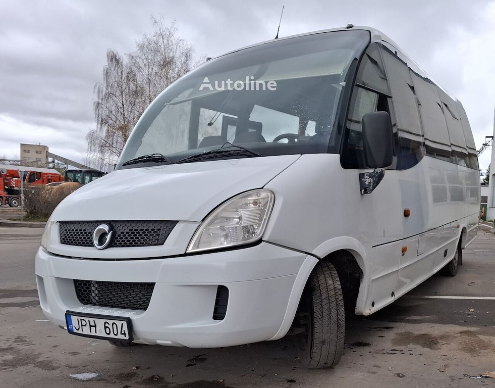 IVECO WING prigradski autobus