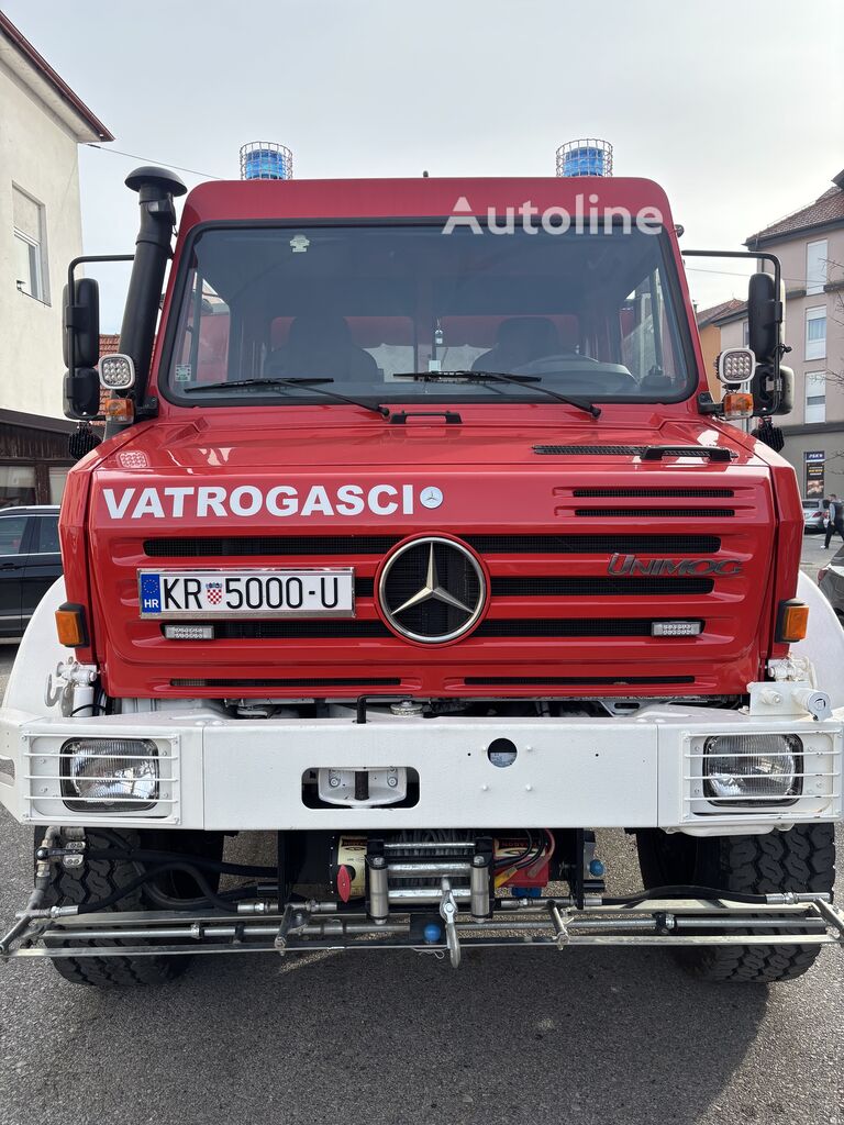 Mercedes-Benz Unimog U5000 vatrogasno vozilo