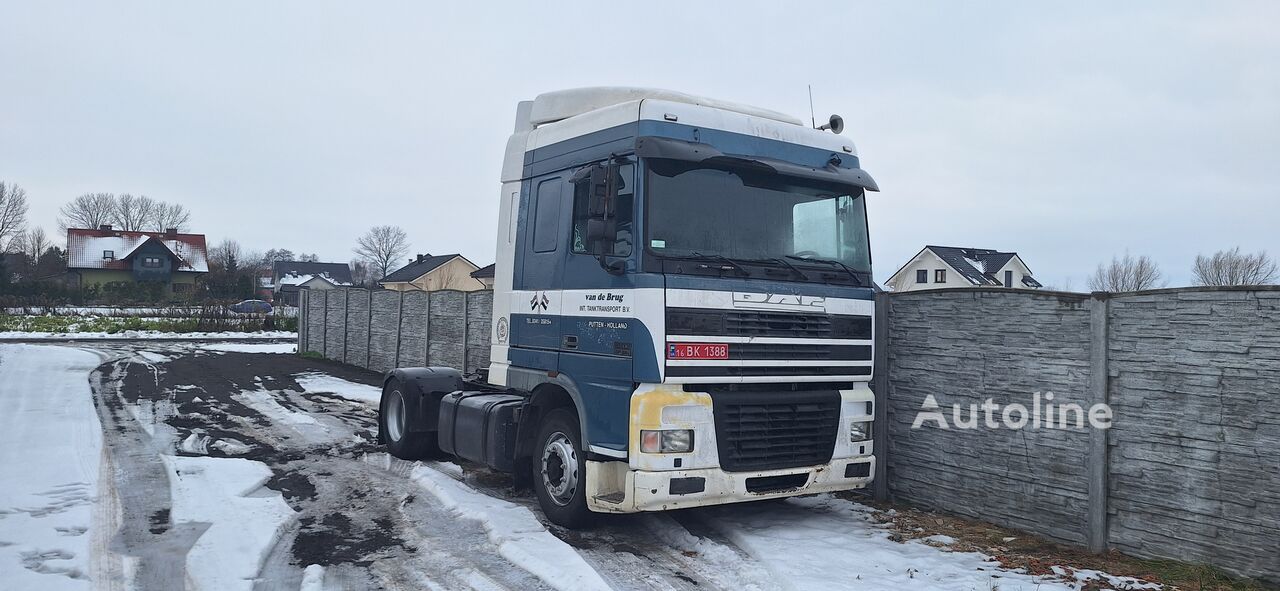DAF XF 95 380 (MANUAL GEARBOX / EURO 2 / PERFECT) tegljač