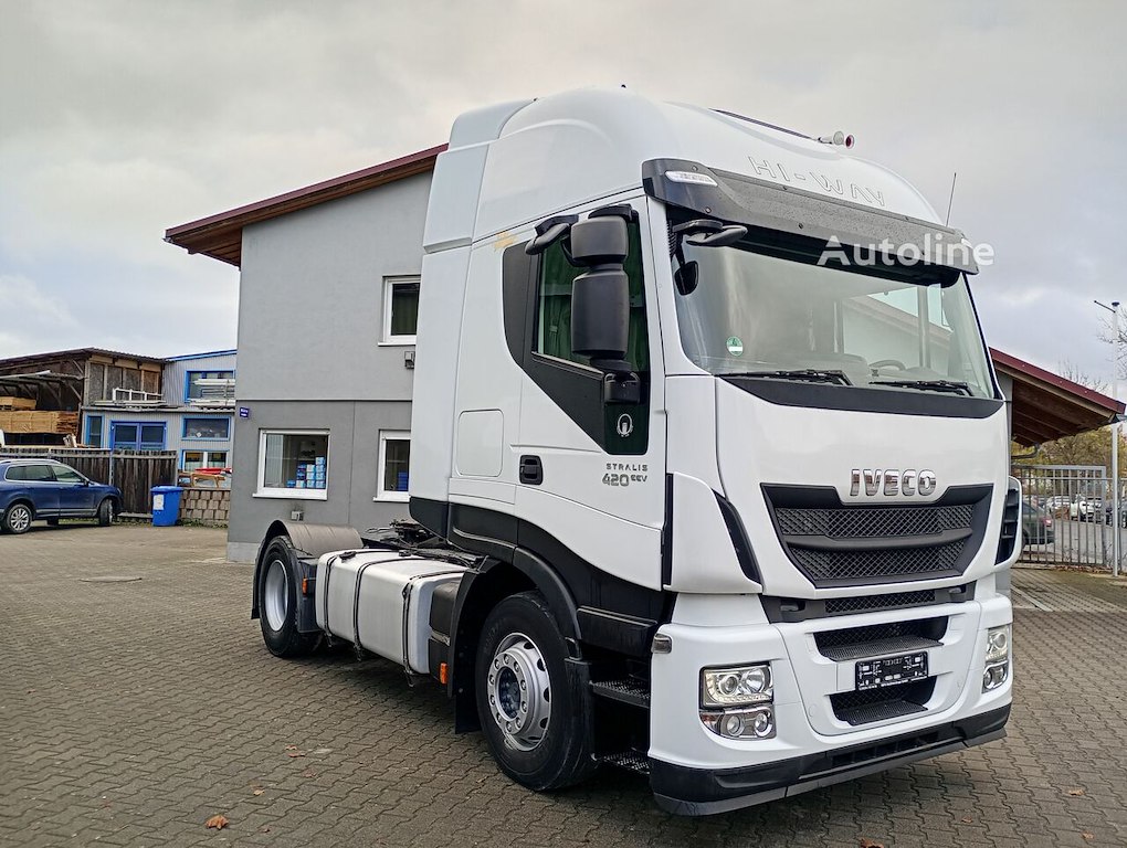 IVECO Stralis 420 tegljač