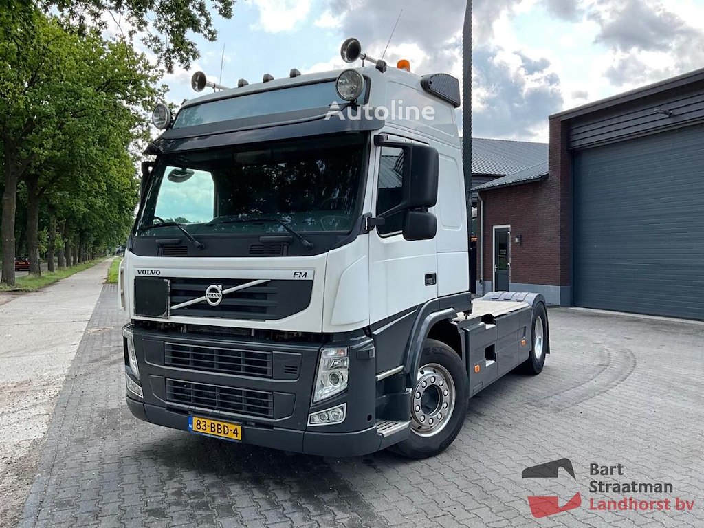Volvo FM 370 4x2 Euro 5 ADR trekker met hydrauliek. tegljač