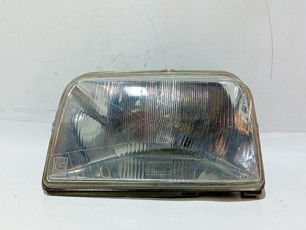 7700761346 far za Renault SUPER 5 (B/C40_) | 84 - 96 automobila