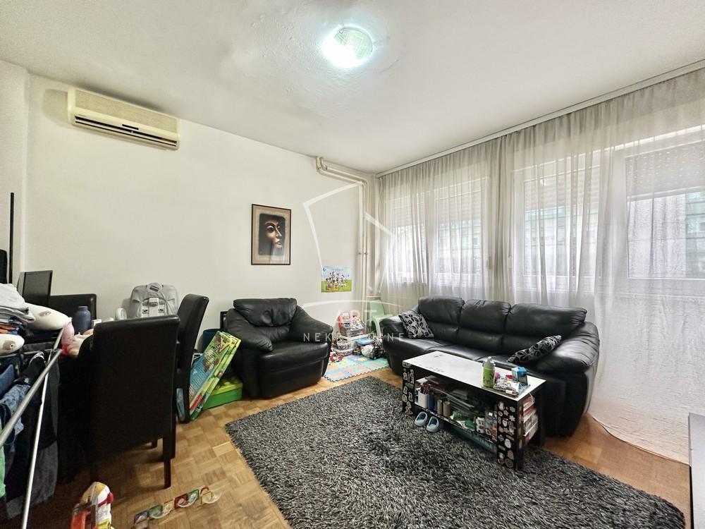 Bulevar Zorana Đinđića, Dvosoban stan na prodaju, 47m2, 175.000€